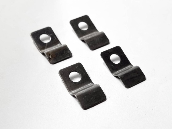 4 x Replacement RECTANGLUAR Stove Glass Clips Wood Burner Multi Fuel ...
