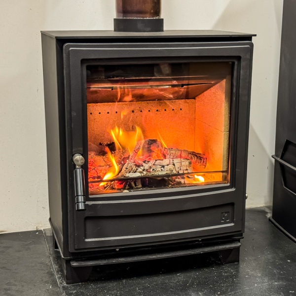 Aarrow / Arada Wood Burning and Multi Fuel Stoves (Ecoburn, Esprit ...